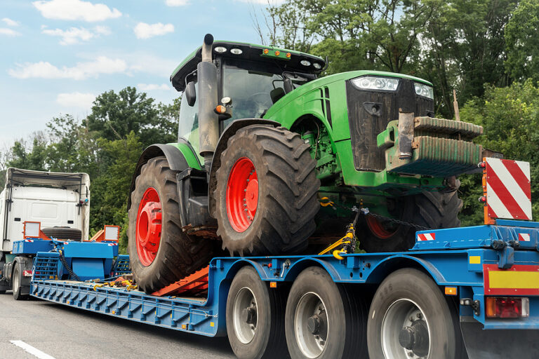 The Essential Guide to Safely Transporting Heavy Equipment - Zore’s ...